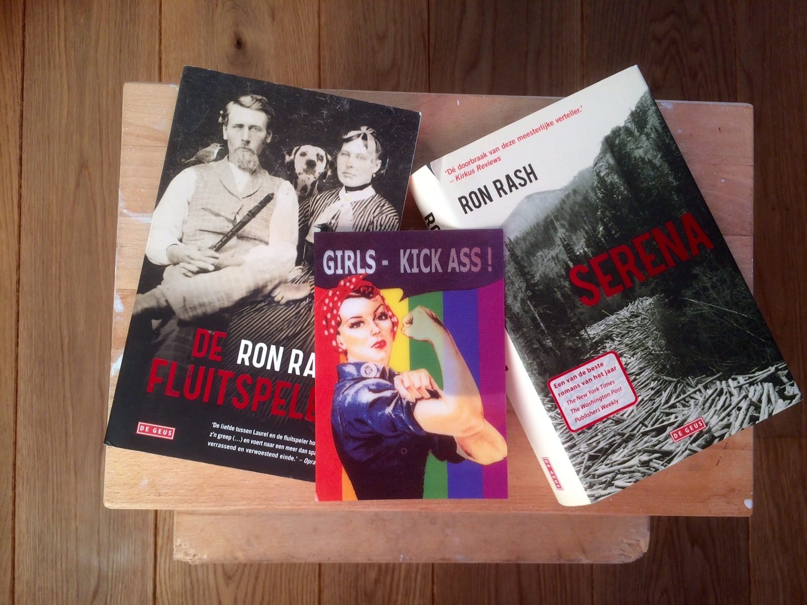 Ron Rash beschrijft ongebruikelijk beeld: over sterke vrouwen en domme ...